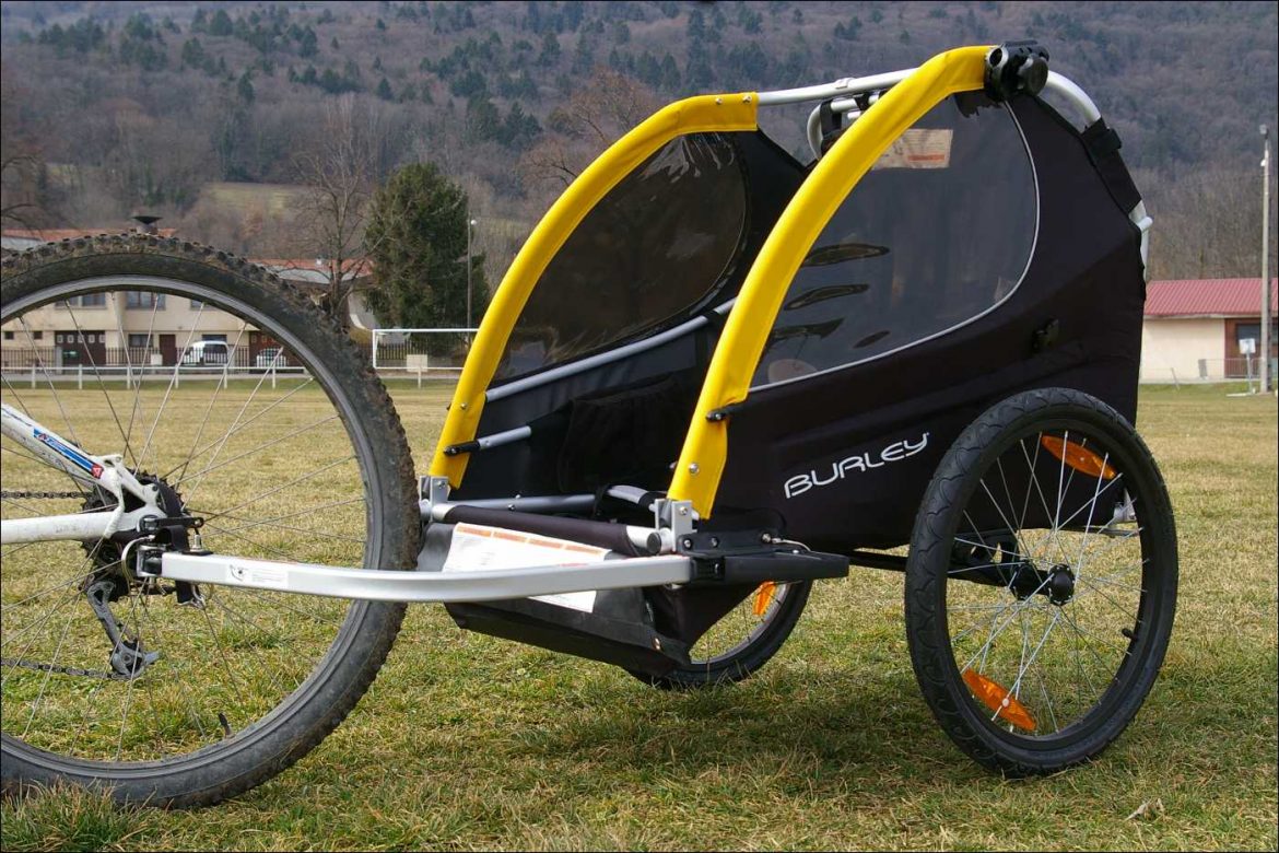 Comment choisir une remorque enfant pour vélo